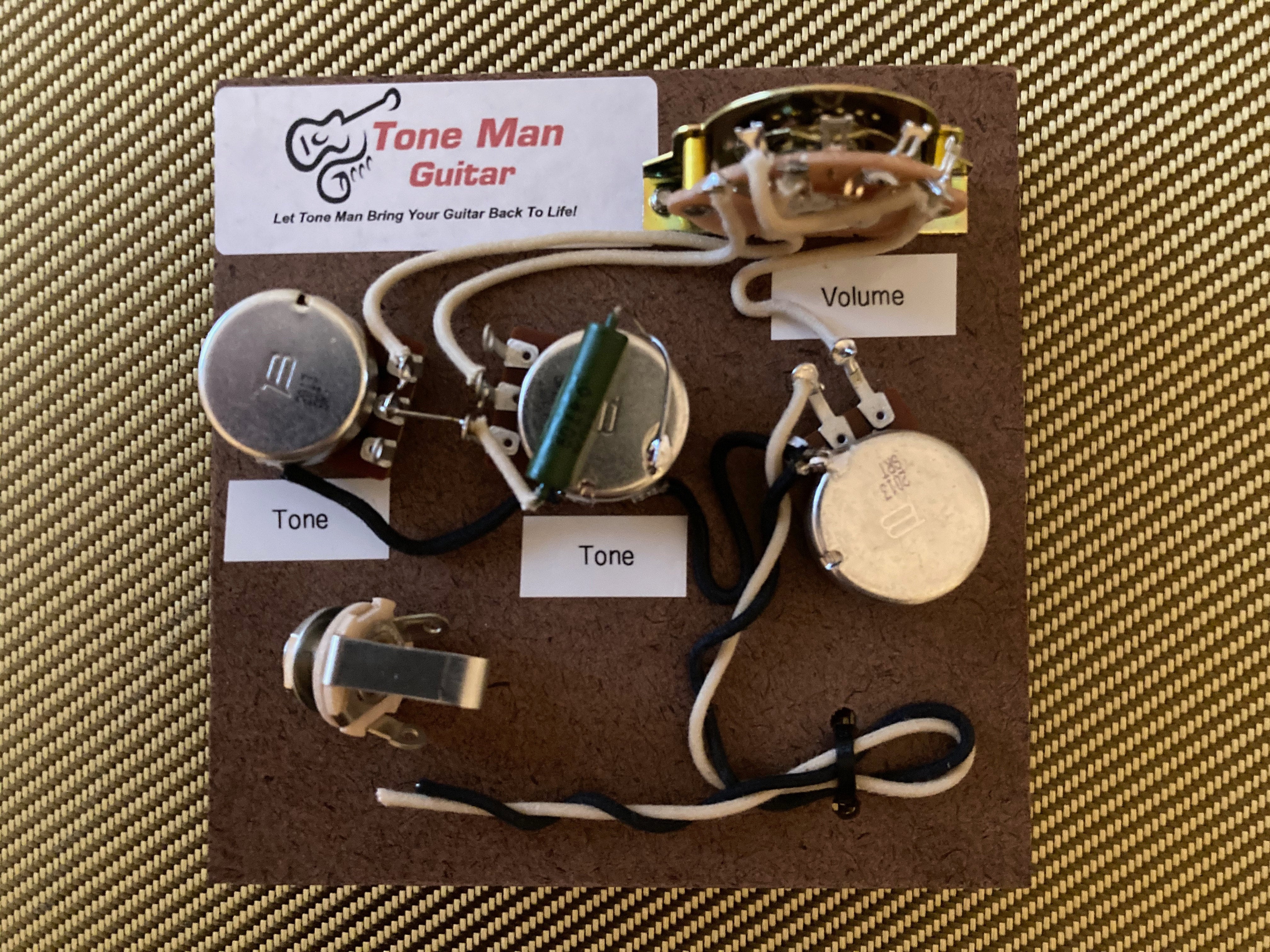 Stratocaster prebuilt wiring kit PIO tone cap Bourn 250K pots cloth ...
